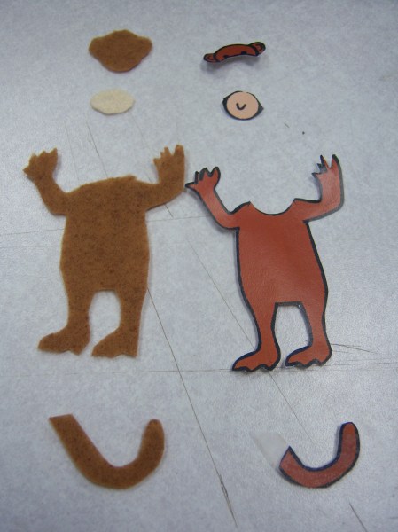 Making a Flannelboard: “Seals on the Bus” – storytime katie