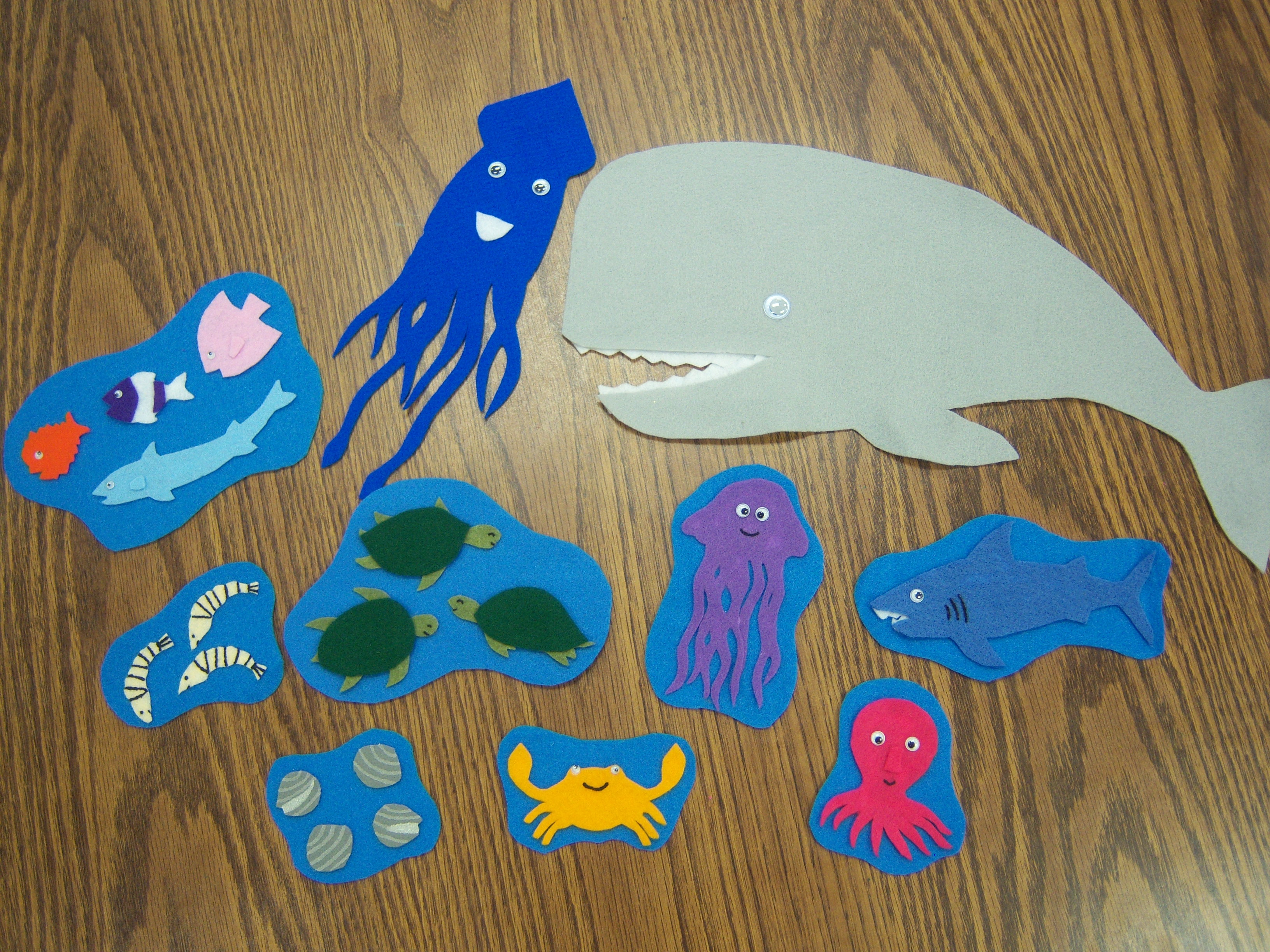 Flannelboard: “I’m the Biggest Thing in the Ocean” – storytime katie