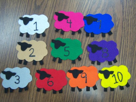 Flannel Friday: Counting Sheep! – storytime katie