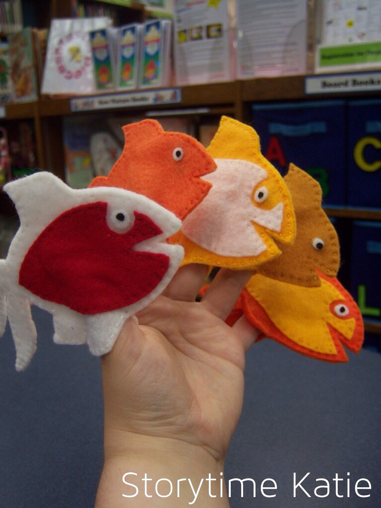 Flannel Friday: Goldfish Puppets! – storytime katie